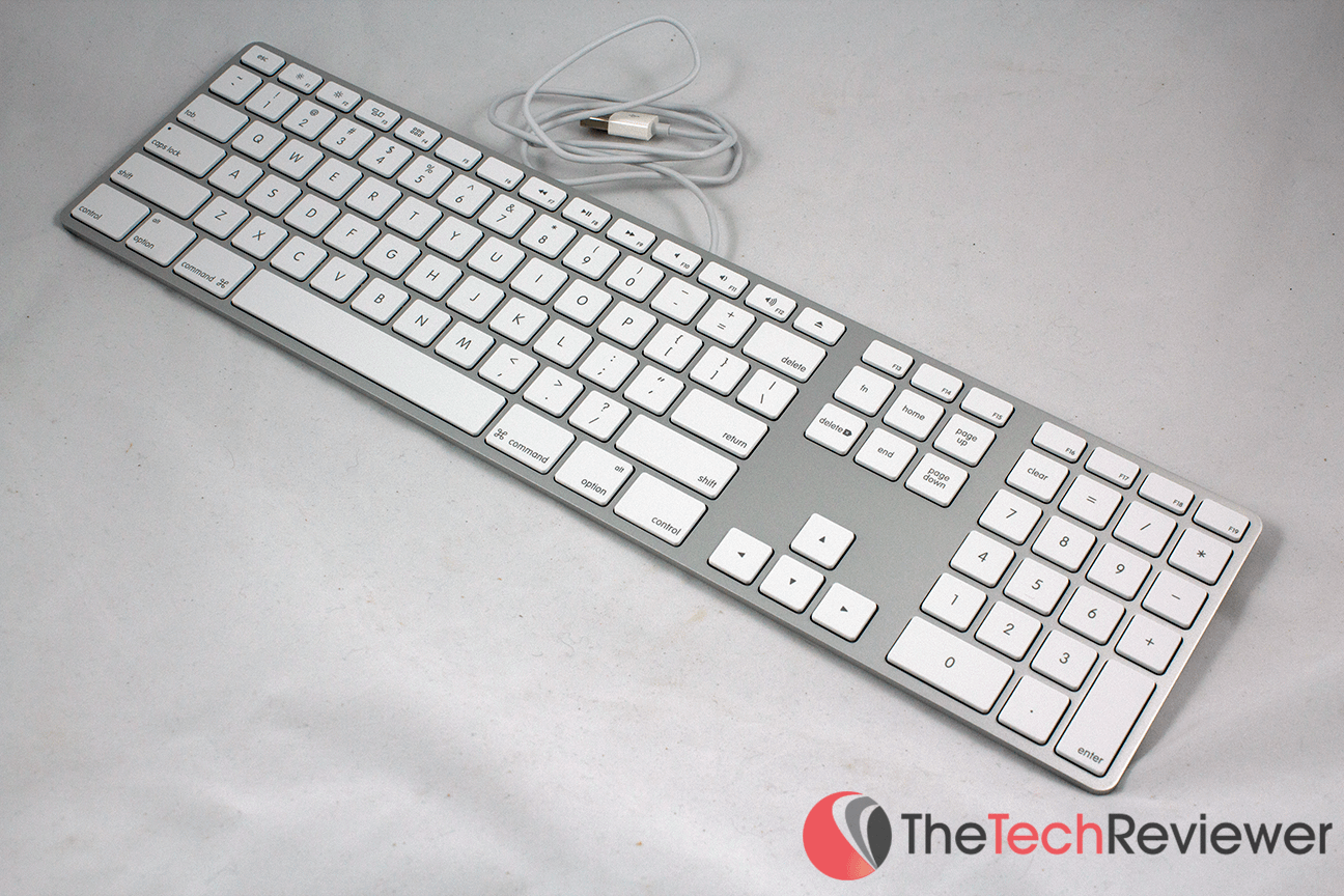 Apple Aluminum Wired Keyboard MB110LL/B Review - Better Than Wireless?